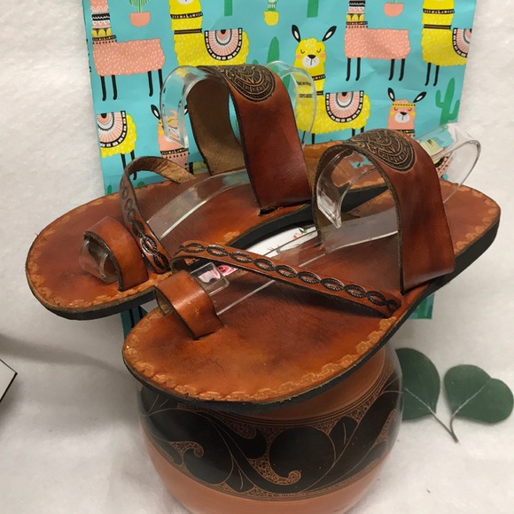 mexican Boho aztec | Shoes | Boho Aztec Genuine Leather Sandals Toe ...